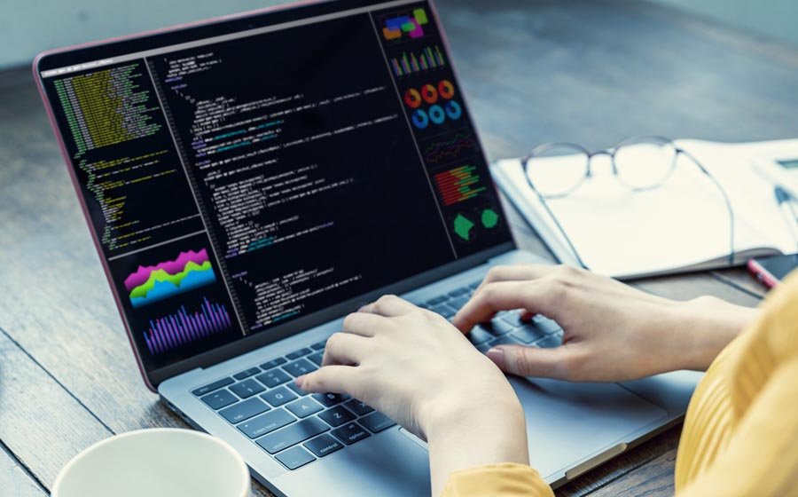 Python Coders Do and How to Succeed as a One - Piethis